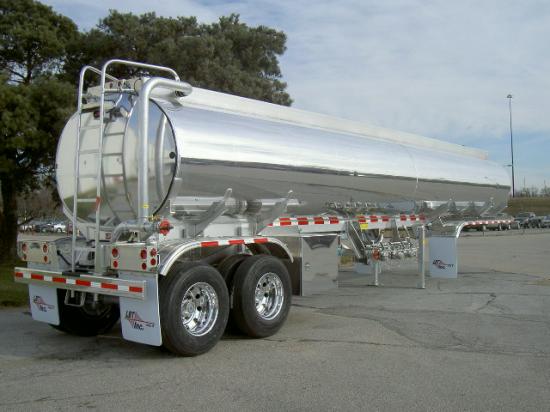 LBT Inc. :: Products :: Petroleum Tanks